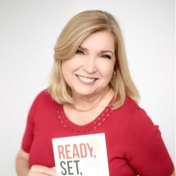 Volunteer Spotlights: April Callis-Birchmeier - Association of Change Management Professionals