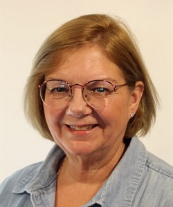 Dorothy Cannell Scholarship Winners - Sisters in Crime